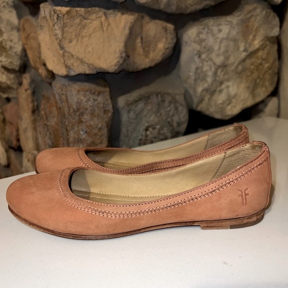 Frye | Shoes | Frye Carson Ballet Flats Tan 55 | Poshmark